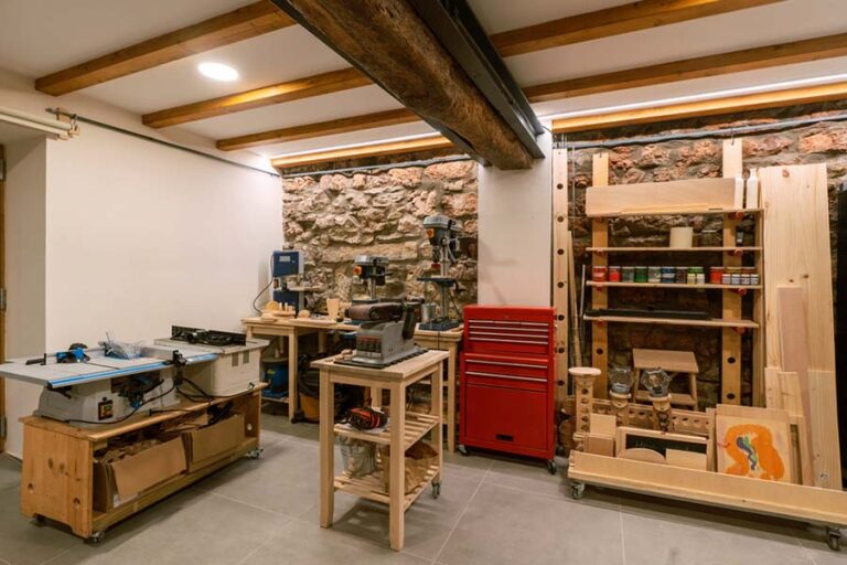 How to Dry Screen Printing Screens: Essential Techniques